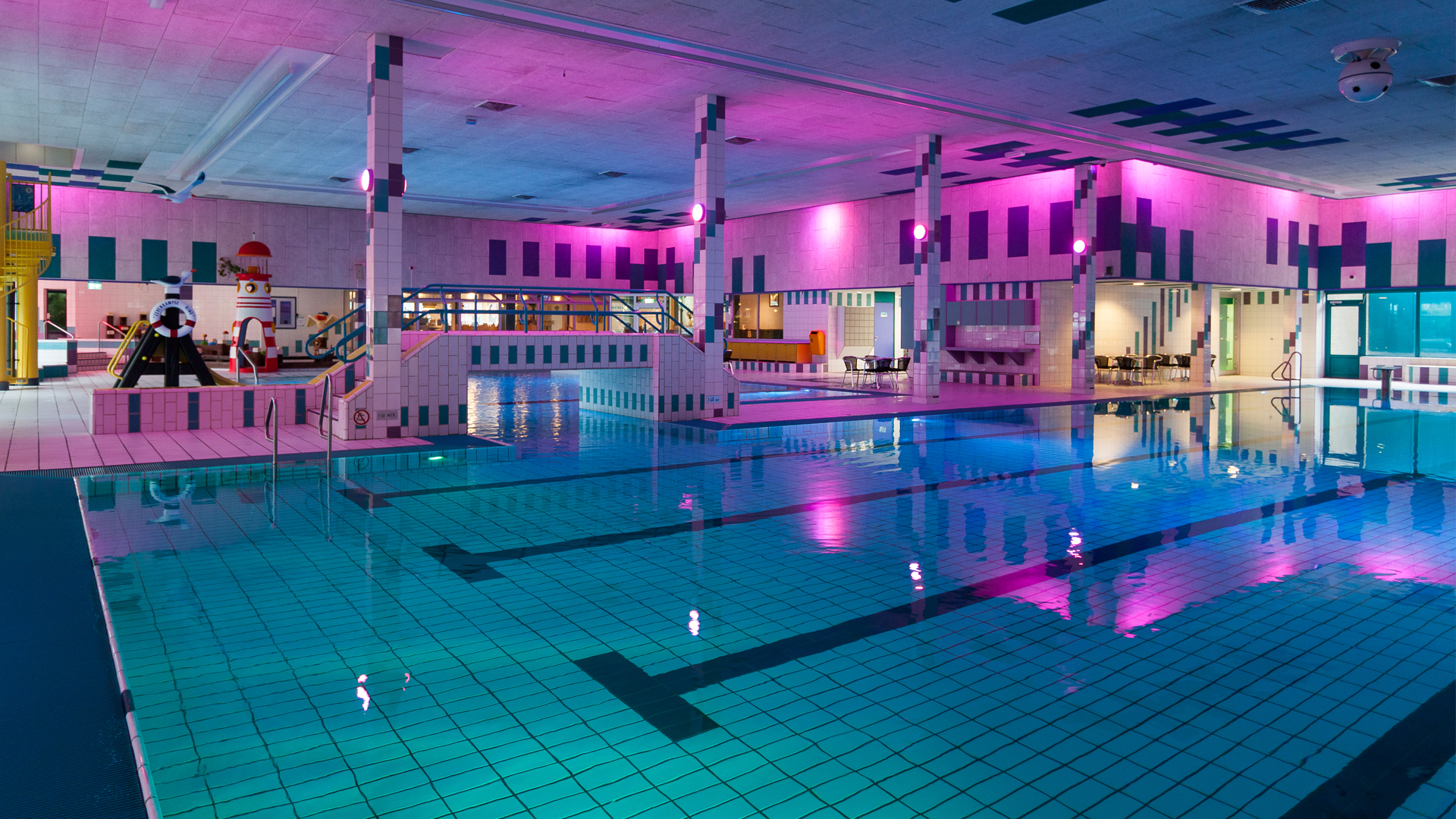 Zwembad huren | Zevenkampse Ring Rotterdam